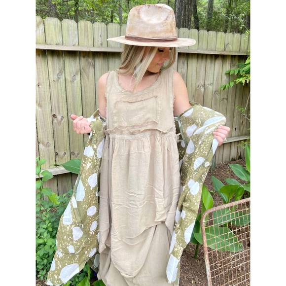 A Rare Bird | Dresses | New A Rare Bird Tucked Up Dress In Haystack ...